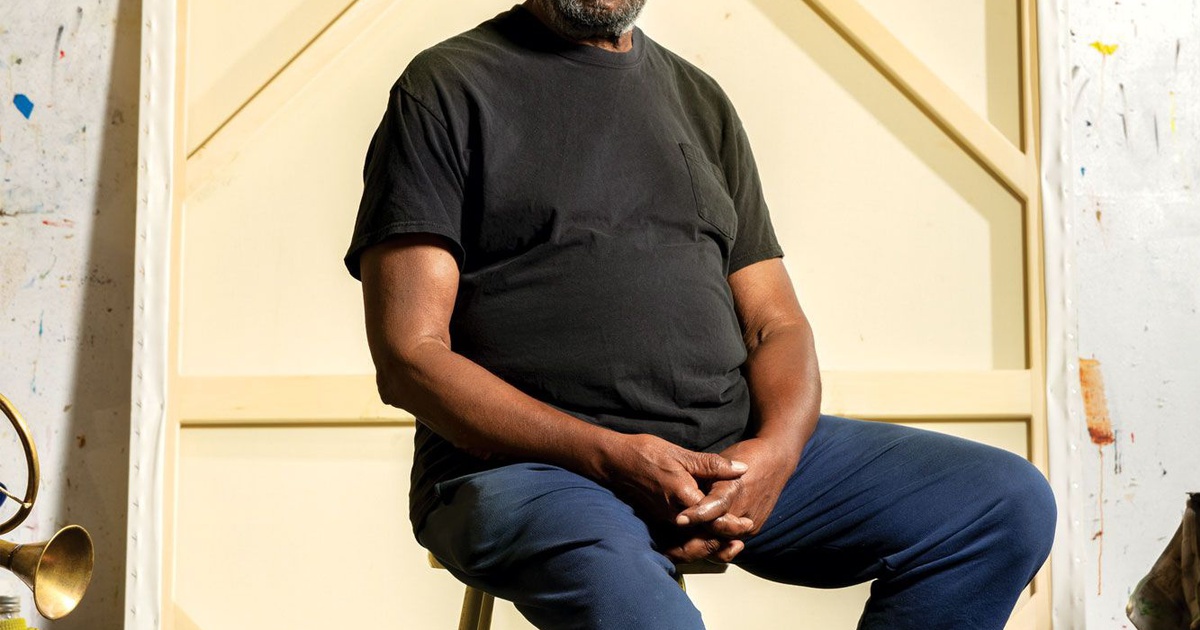 Mike Henderson Performance | Haines Gallery